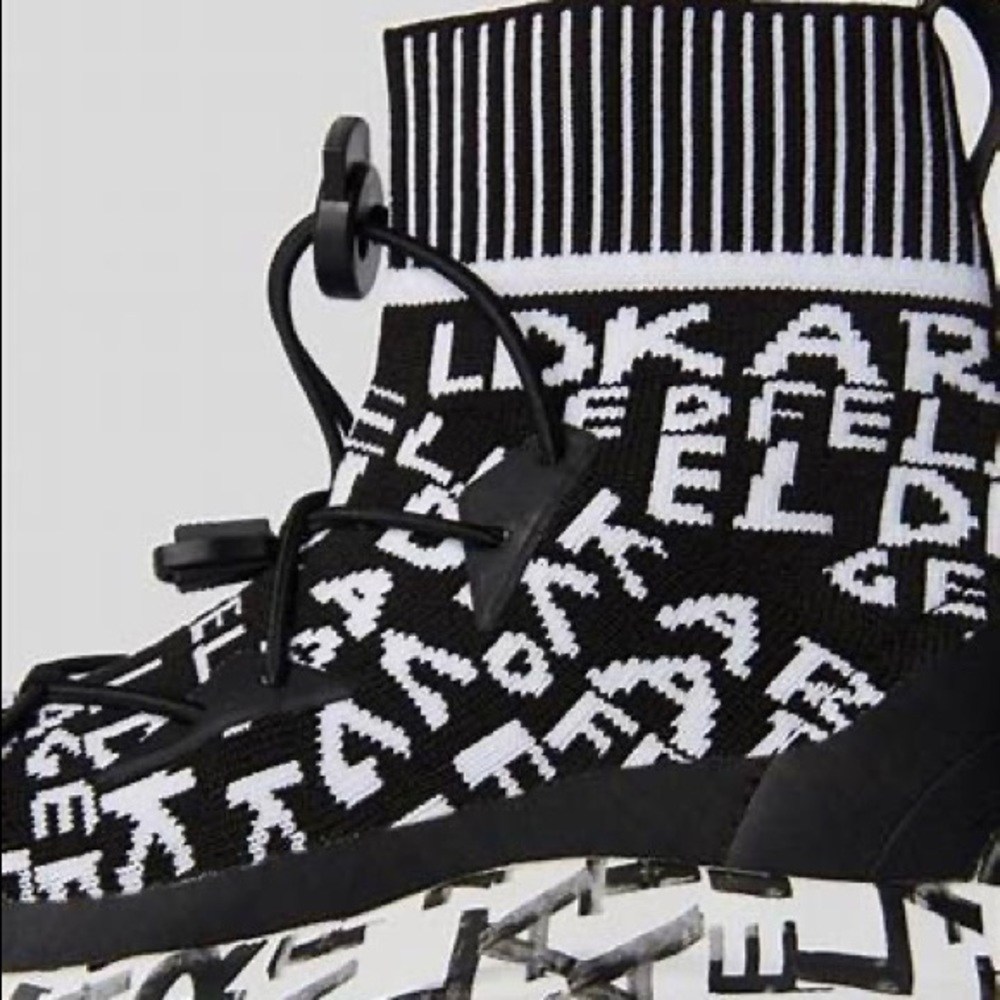 Karl Lagerfeld Skyline Graffiti Pull On Sneaker - Gem